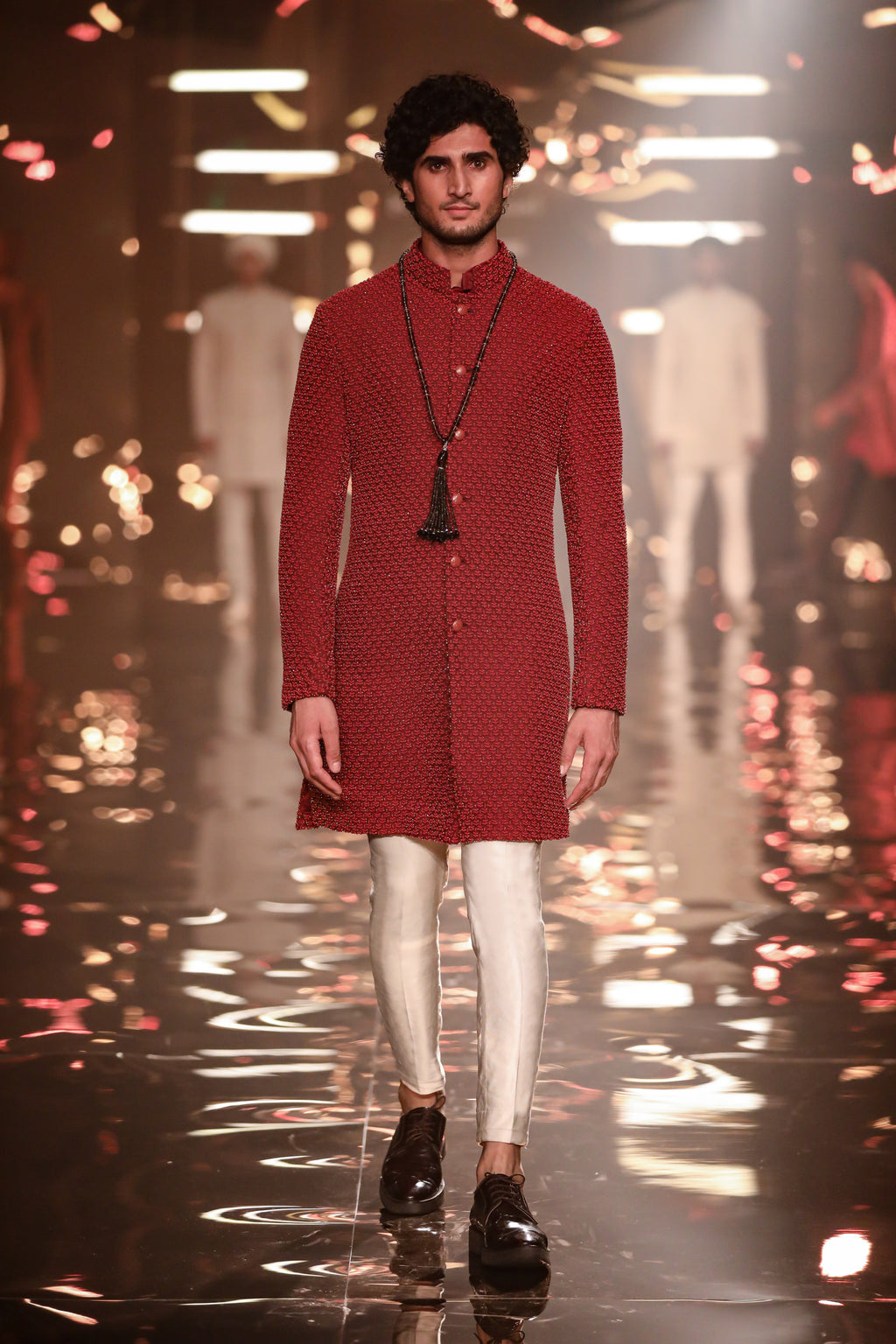 PLANT DHUP CHAV BEADED JACKET – Kunal Rawal